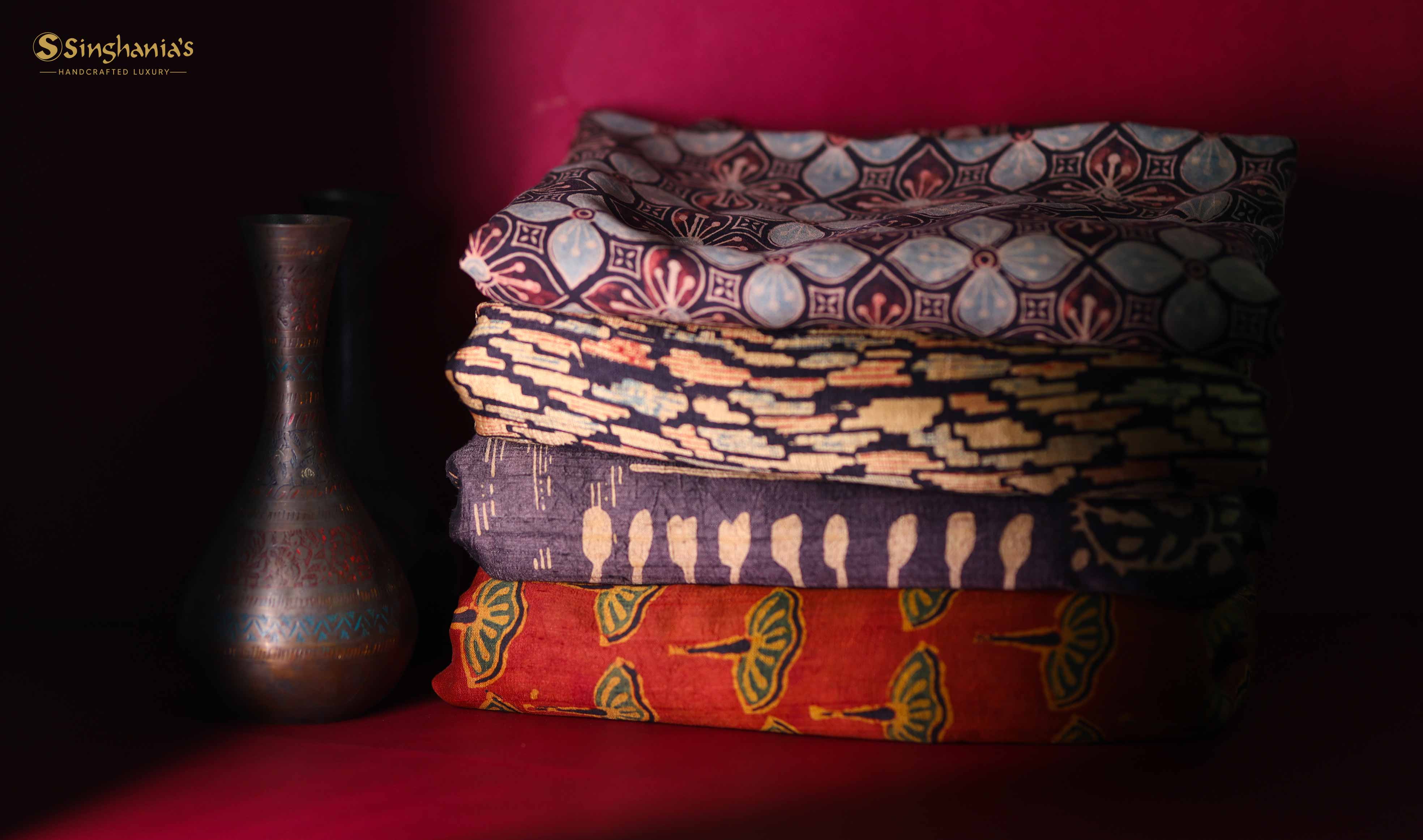 The Art of Ajrakh Printing: Origins and Techniques – Singhania's