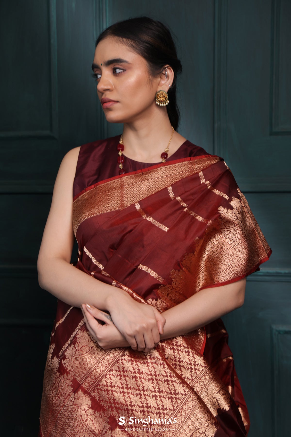 Rust Red Banarasi Silk Saree With Stripes Design – Singhania's
