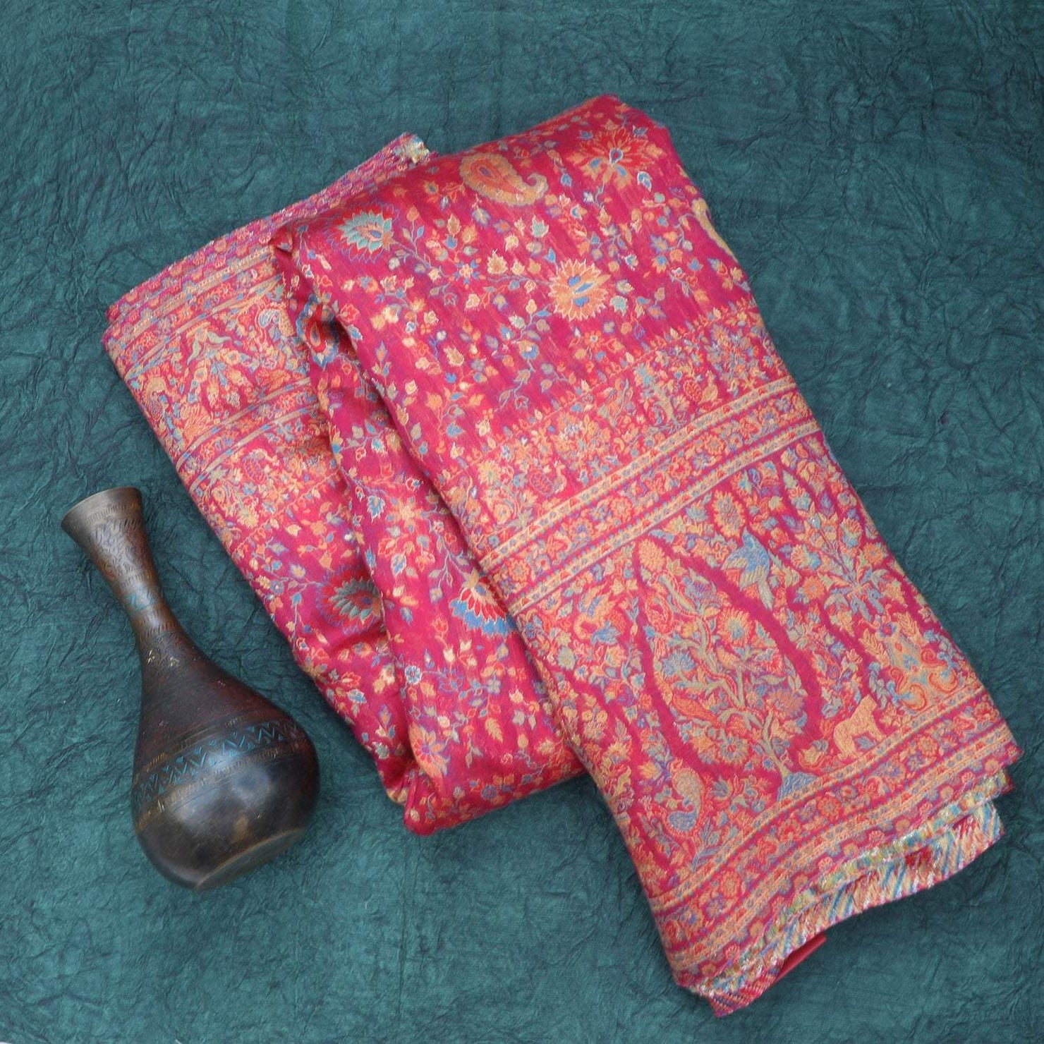 Best Kashmiri Kani Sarees Online | Singhania's